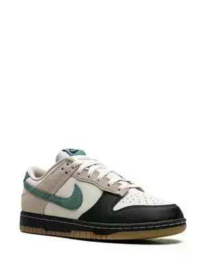 Nike Dunk Low Sneakers - Neutrals
