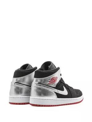 JORDAN Air 1 Mid Sneakers - Black