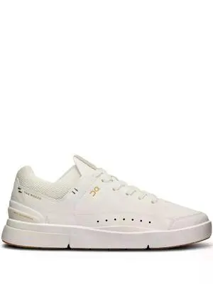 On The Roger Centre Court Sneakers