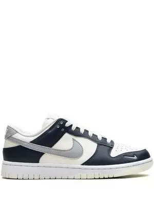 Nike Dunk Low Armoury Sneakers - Grey