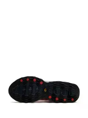 Nike Air Max Dn8 Hyper Sneakers