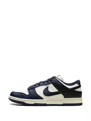 Nike Dunk Low Sneakers
