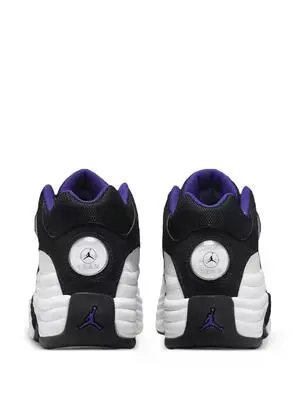 JORDAN Jumpman Team Sneakers