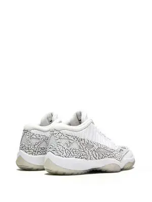 JORDAN Air Retro Low Cobalt Sneakers - White