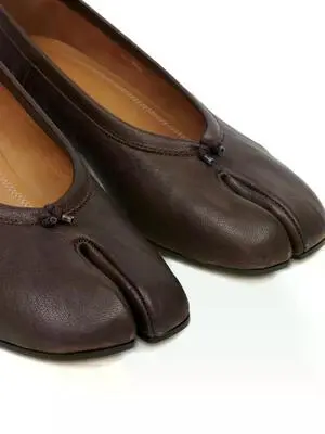 MAISON MARGIELA Tabi Ballerina Pumps - Brown