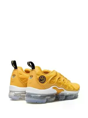 Nike Air Vapormax Plus Sneakers