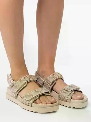 Guess Fadison Sandals