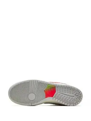 Nike Dunk Low Be True Sneakers - White