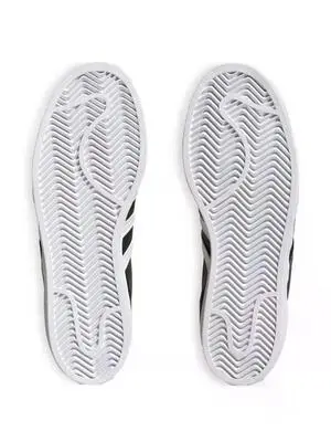 Adidas Superstar Sneakers