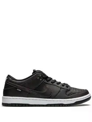 Nike X Civilist Sb Dunk Low Sneakers - Black