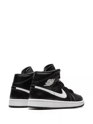 JORDAN Air 1 Mid Sneakers
