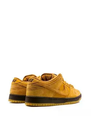 Nike Dunk Low Pro Wheat Mocha Sneakers - Brown