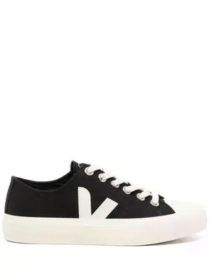 VEJA Wata Ii Sneakers - Black