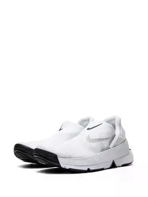 Nike Go Flyease Sneakers