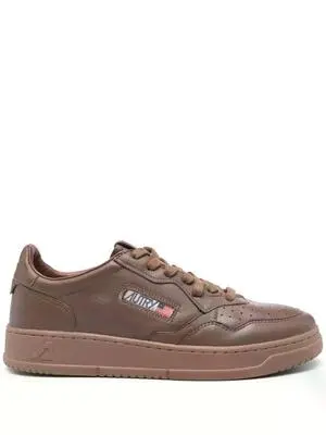 AUTRY Medalist Monochromatic Sneakers