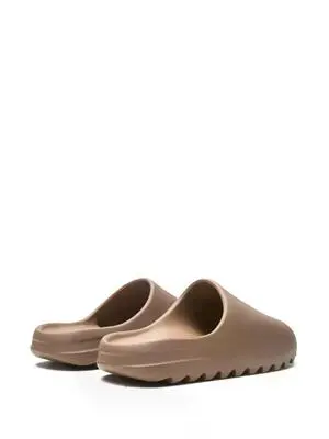 ADIDAS X YEEZY Yeezy Slide Core 2021 - Brown
