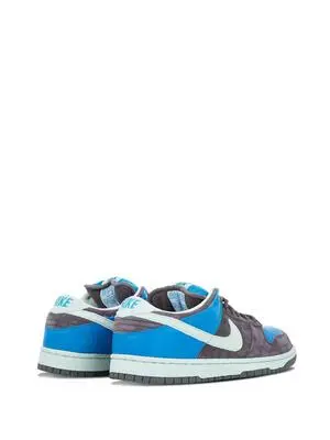Nike Dunk Low Pro Sb Sneakers - Grey