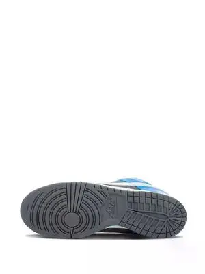 Nike Dunk Low Pro Sb Sneakers - Grey