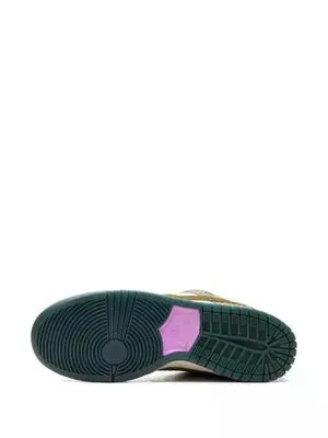 Nike X Alexis Sablone Sb Dunk Low Pro Chameleon Sneakers