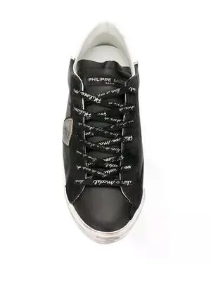 Philippe Model Distressed Low-top Sneakers - Black