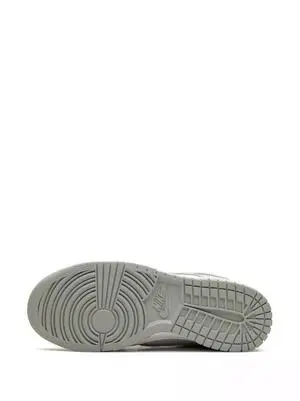 Nike Dunk Low Corduroy Sneakers - Grey