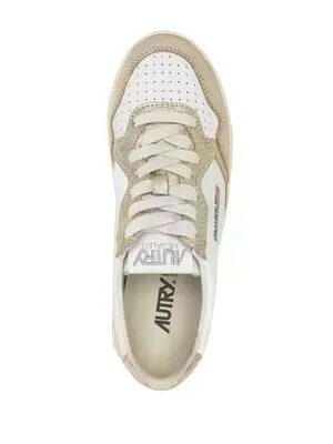 AUTRY Medalist Platform Sneakers - White