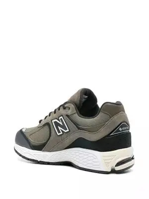 NEW BALANCE 2002r Sneakers