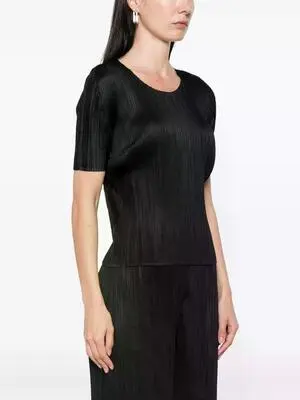 Issey Miyake Plissé-effect T-shirt