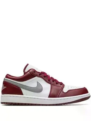 JORDAN Air 1 Low Bordeaux Sneakers Red