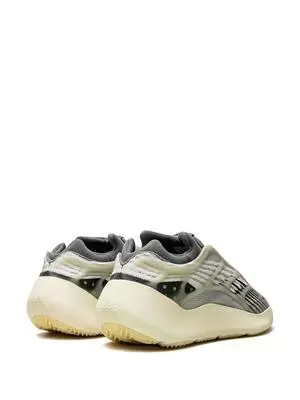 ADIDAS X YEEZY Yeezy 700 V3 Fade Salt Sneakers - Grey