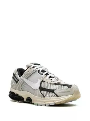 Nike Zoom Vomero Supersonic Sneakers - Grey