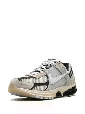 Nike Zoom Vomero Supersonic Sneakers - Grey