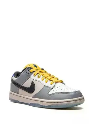 Nike Dunk Low North Carolina A&t Sneakers - Grey