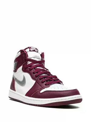 JORDAN Air 1 Retro High Sneakers - Red