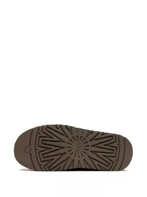 UGG Tazz Maxi Curly Chestnut Slippers - Brown