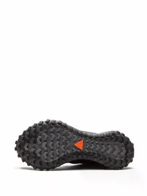 Nike Mountain Fly Gore-tex Sneakers