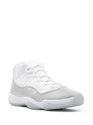 JORDAN 11 Retro Sneakers - White