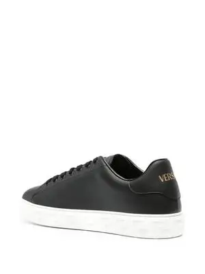 Versace Greca Low-top Sneakers - Black