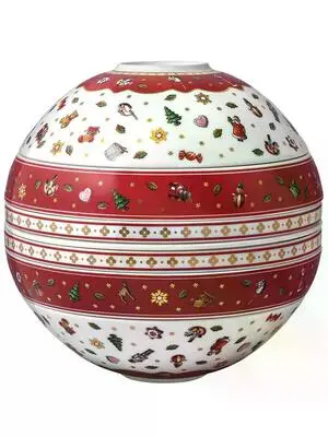 VILLEROY & BOCH Set Of Seven Porcelain Plates And Bowls - Red