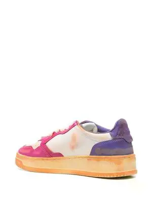 AUTRY Panelled Low-top Sneakers - White