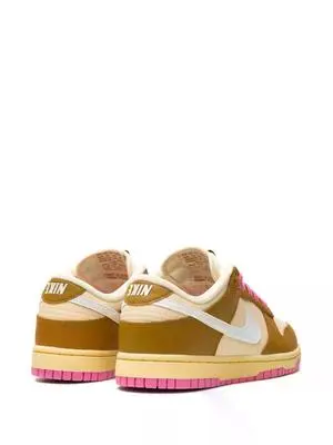Nike Dunk Leather Sneakers