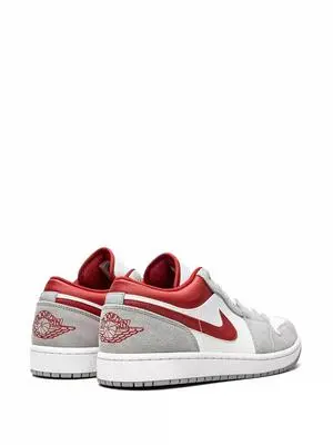 JORDAN Air 1 Low Se Sneakers - Grey
