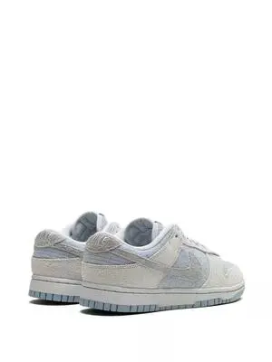 Nike Dunk Low Suede Sneakers - Blue