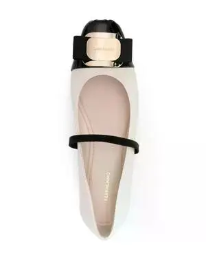 FERRAGAMO Vara Bow Ballerina Flats - Neutrals