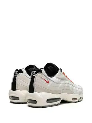 Nike Air Max 95 Se Double Swoosh Sneakers