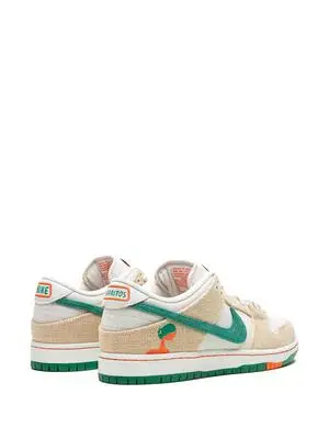 Nike X Jarritos Sb Dunk Low Sneakers - Neutrals