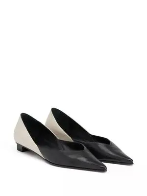 AMI Paris Pointed Leather Flat Pumps