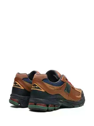 NEW BALANCE 2002r The Hiker Sneakers - Brown