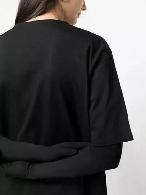 MANURI Glove-sleeve T-shirt