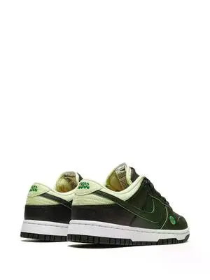 Nike Dunk Low Avocado Sneakers - Green